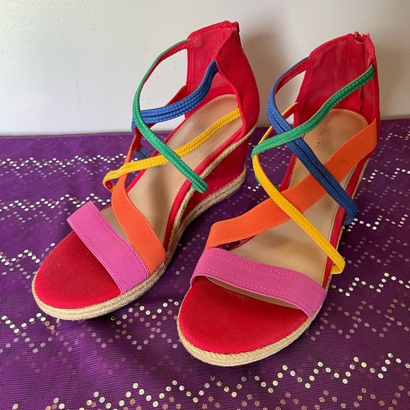 Impo | Shoes | Impo Wedge Sandals Size 95m | Poshmark